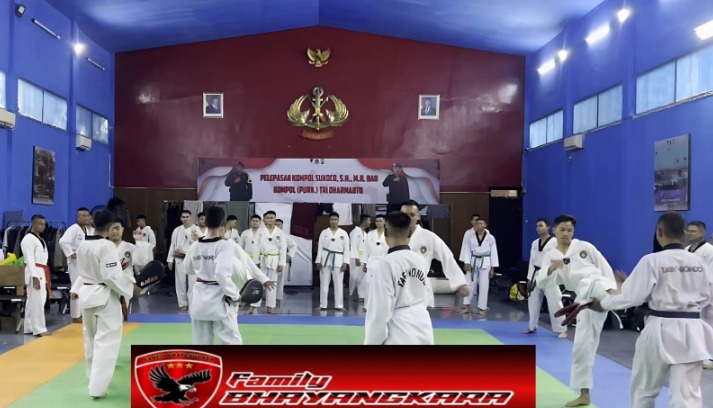 Satuan Brimob Polda Metro Jaya Gelar Latihan Beladiri Taekwondo di Aula ...