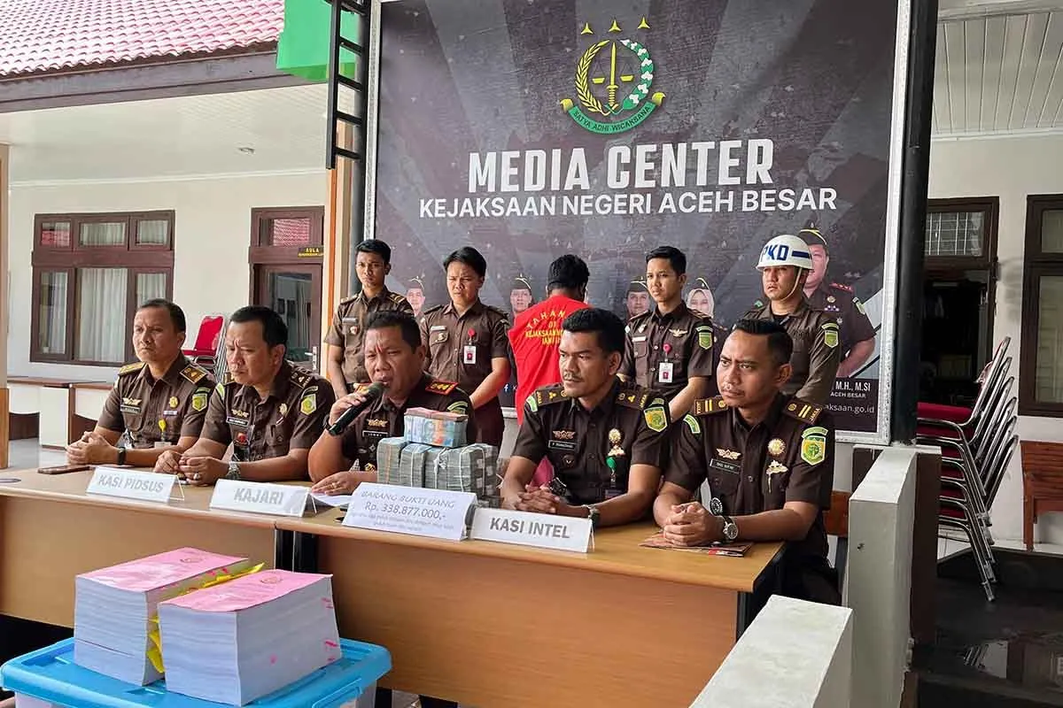 Kejari Aceh Besar Tahan Tersangka Korupsi PNPM Rp1,6 Miliar